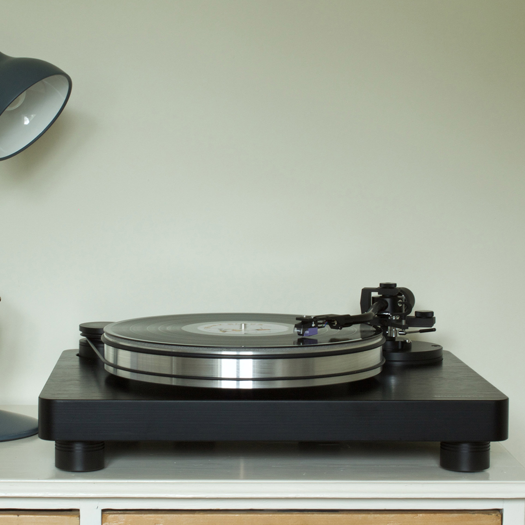 analogue-works-turntable-one-2 - Audio Republic Hi-Fi Shop in Gateshead